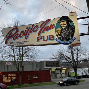 PACIFIC INN PUB - 193 Photos & 359 Reviews - Dive Bars - 3501 Stone Way ...