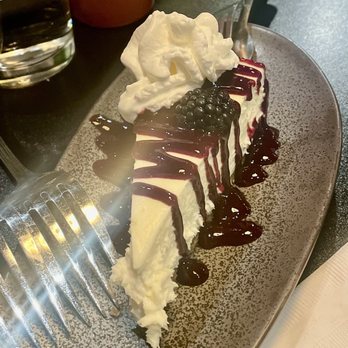 USELESS CREATURES BREWING - Updated March 2025 - 20 Photos & 18 Reviews ...