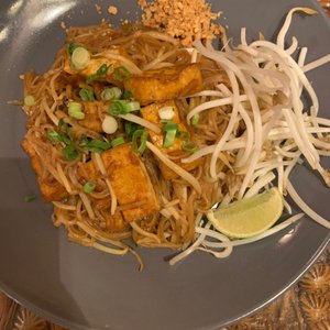 AROY THAI CUISINE - Updated January 2026 - 92 Photos & 101 Verified ...