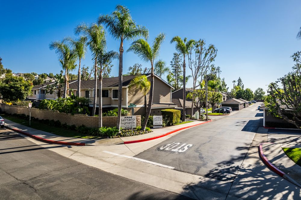 SERRANO HIGHLANDS APARTMENT HOMES - Updated June 2025 - 41 Photos & 77 ...