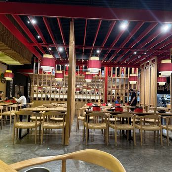 YYTIME - Updated January 2025 - 156 Photos & 44 Reviews - 3004 Payne ...