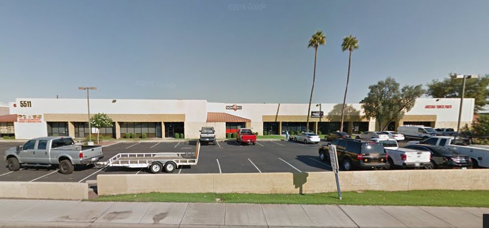 BEST DEAL AUTO BODY SHOP - Updated January 2026 - 22 Photos & 10 ...