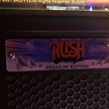 POCKETEER BILLIARDS AND BAR - Updated September 2024 - 218 Photos & 34 ...