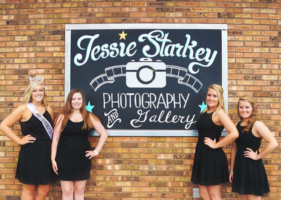 JESSIE STARKEY PHOTOGRAPHY - Updated April 2024 - 202 S Main St ...