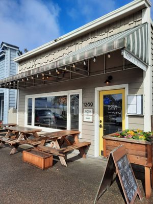NOSH EATERY - Updated December 2025 - 281 Photos & 272 Reviews - 1269 ...