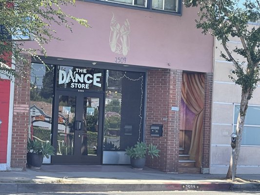 DANCE STORE - Updated October 2025 - 27 Photos & 166 Reviews - 2509 S ...