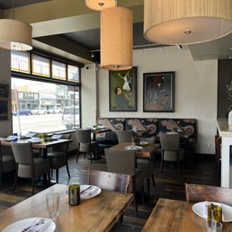 COMMUNAL - Updated October 2025 - 826 Photos & 833 Reviews - 102 N ...