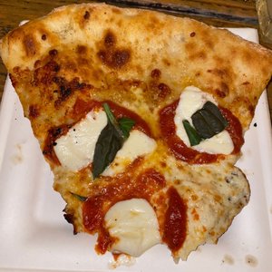 FLUID STATE BEER GARDEN - 394 Photos & 425 Reviews - 692 E Main St ...