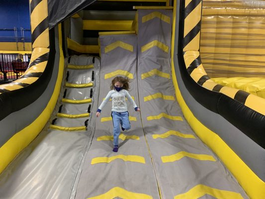 JUMP!ZONE NILES - Updated December 2025 - 95 Photos & 122 Reviews ...