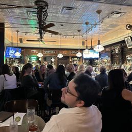 HUGO’S FROG BAR & FISH HOUSE - Updated March 2025 - 1159 Photos & 1264 ...