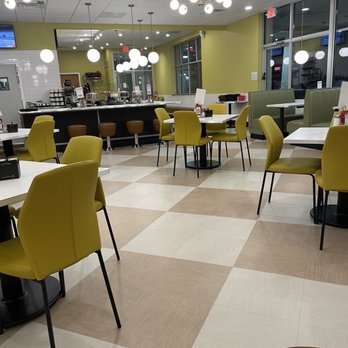 THE DAILY DINER - Updated September 2024 - 92 Photos & 47 Reviews - 240 ...