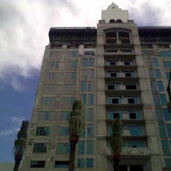 396 ALHAMBRA - Updated December 2025 - 97 Photos - 396 Alhambra Cir ...