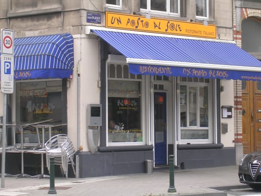 UN POSTO AL SOLE - 17 Reviews - Square Eugène Plasky 95, Schaerbeek ...