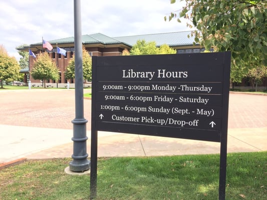 CLINTON MACOMB PUBLIC LIBRARY - Updated October 2025 - 54 Photos & 25 ...