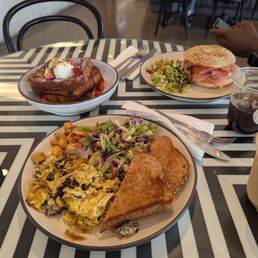 YAVA BAKERY AND CAFE - Updated December 2025 - 1146 Photos & 525 ...