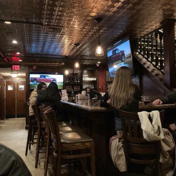 MODERN UNDERGROUND BAR AND GRILL - Updated January 2026 - 73 Photos ...