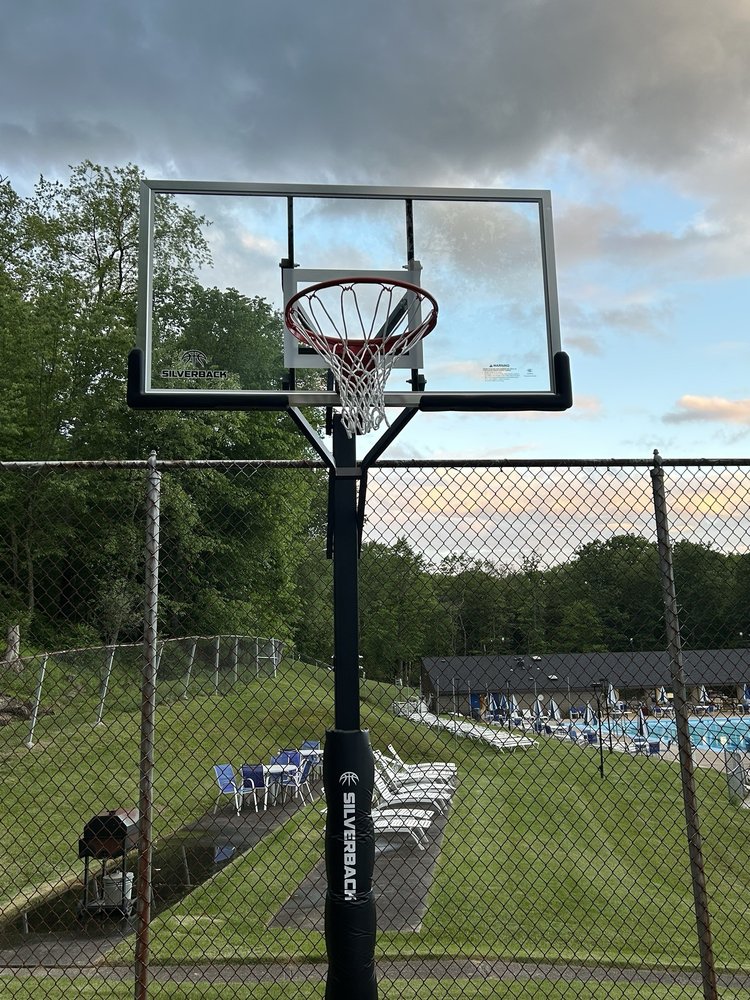 VALLEY BROOK SWIMMING & TENNIS CLUB - Updated October 2025 - 100 ...