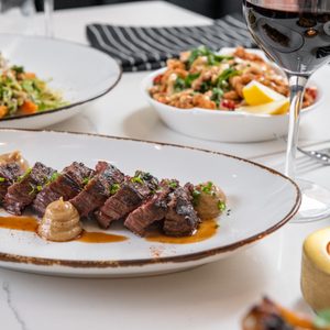 HI BOSTON HOSTEL - 210 Photos & 141 Reviews - Hostels - 19 Stuart St ...