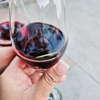 ENGINE 8 URBAN WINERY - Updated March 2025 - 434 Photos & 199 Reviews ...