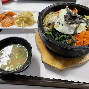 QUE HUONG ORIENTAL MARKET - Updated August 2024 - 10 Reviews - 3312 ...