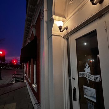 DIVINO GELATO CAFE - Updated January 2026 - 102 Photos & 73 Reviews ...