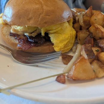 POACHED NEIGHBORHOOD KITCHEN - Updated June 2025 - 2182 Photos & 1888 ...