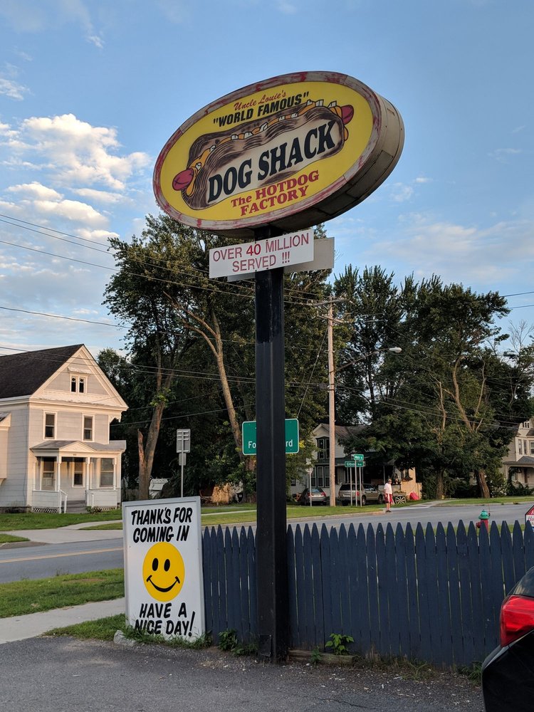 DOG SHACK - 11 Photos & 36 Reviews - Hot Dogs - 449 Lower Main St ...