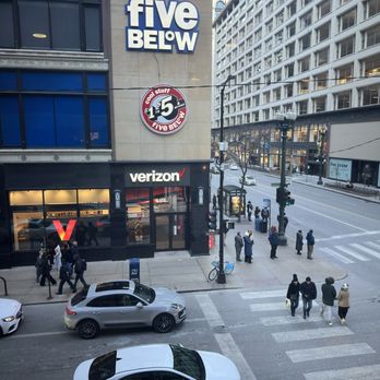 CAPITAL ONE CAFÉ - Updated April 2025 - 183 Photos & 85 Reviews - 100 S ...