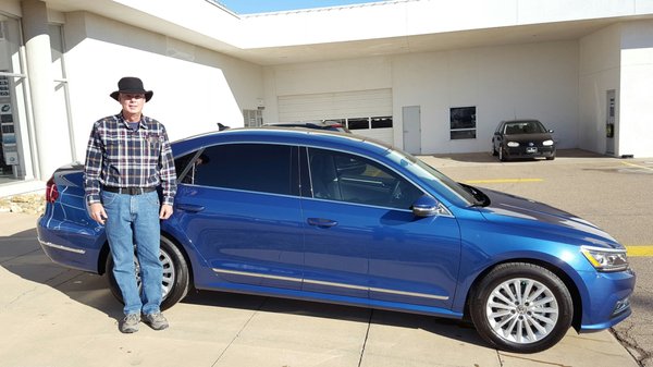 GENE MESSER VOLKSWAGEN - Updated December 2025 - 58 Photos & 60 Reviews ...