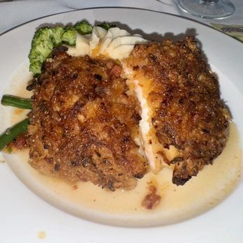 YELLOW DOG CAFE - Updated April 2025 - 638 Photos & 473 Reviews - 905 ...