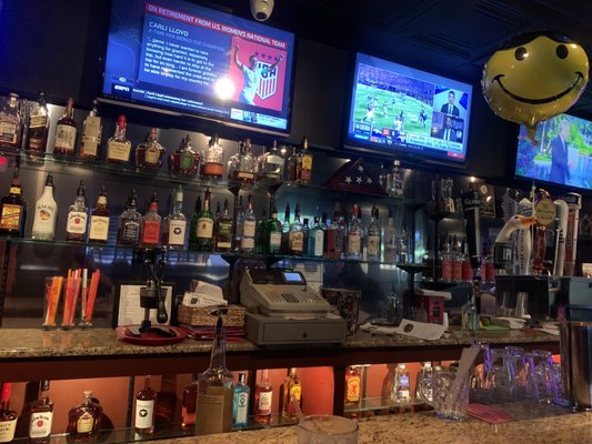 KELLY’S CORNER - Updated August 2025 - 131 Photos & 136 Reviews - 400 ...