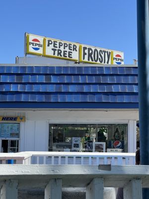 PEPPER TREE FROSTY - Updated September 2025 - 377 Photos & 534 Reviews ...