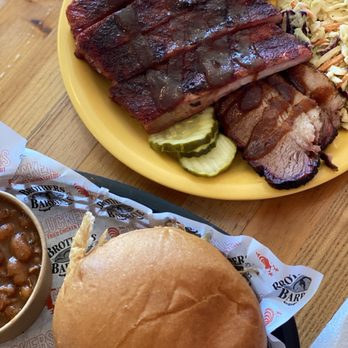 BROTHERS BARBECUE - Updated January 2026 - 1172 Photos & 999 Reviews ...