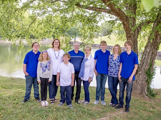 BRANSON FAMILY REUNION PHOTOGRAPHY - 15 Photos - 2849 Gretna Rd ...