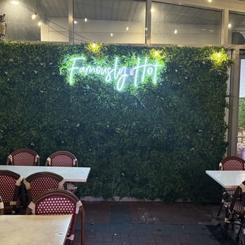 MARKET ON MAIN - Updated October 2025 - 330 Photos & 264 Reviews - 1320 ...