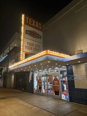 RALLY HOUSE THE DRAG - Updated December 2025 - 2222 Guadalupe St ...