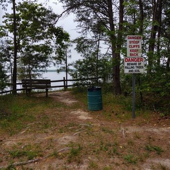 MYRTLE POINT PARK - Updated December 2025 - 53 Photos - 24050 Patuxent ...