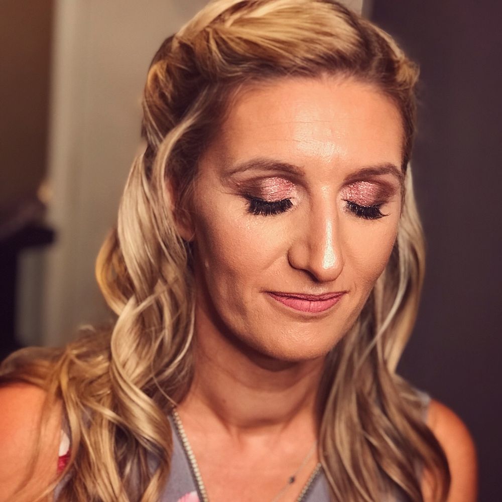 Sharon Pattison's Instagram, Twitter & Facebook on IDCrawl