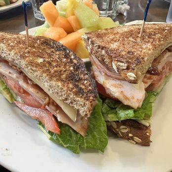 CHIPY CAFE - Updated June 2024 - 95 Photos & 89 Reviews - 275 Parkway ...