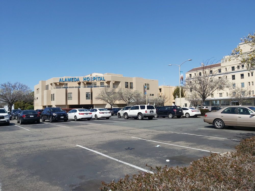 ALAMEDA HOSPITAL - Updated March 2025 - 30 Photos & 182 Reviews - 2070 ...
