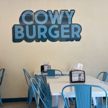 COWY BURGER - Updated November 2024 - 115 Photos & 79 Reviews - 223 NW ...