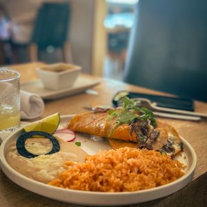 THE FLING - Updated September 2025 - 103 Photos & 211 Reviews - 2370 N ...