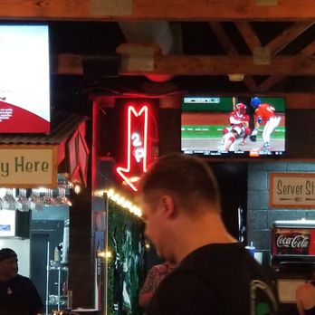 STINGERS BAR & GRILL - Updated July 2025 - 46 Photos & 42 Reviews - 151 ...