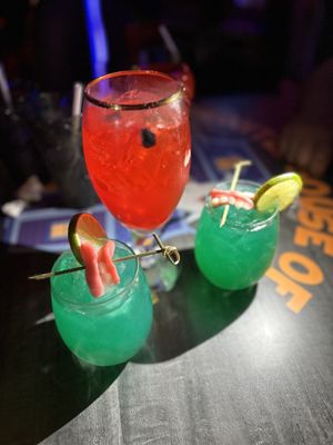 HAUNTED HOUSE OF HAMBURGERS - Updated August 2024 - 493 Photos & 297 ...