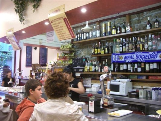 CACHON - Updated July 2024 - 12 Photos - Calle San Marcial, Landes ...