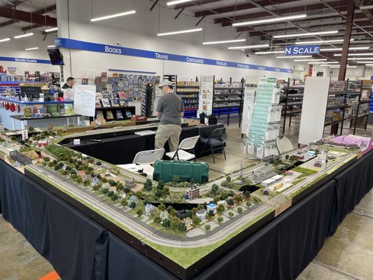 MIDWEST MODEL RAILROAD - Updated February 2025 - 11 Reviews - 17331 E ...