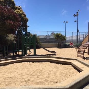 MERCED HEIGHTS PLAYGROUND - Updated November 2025 - 18 Photos & 10 ...