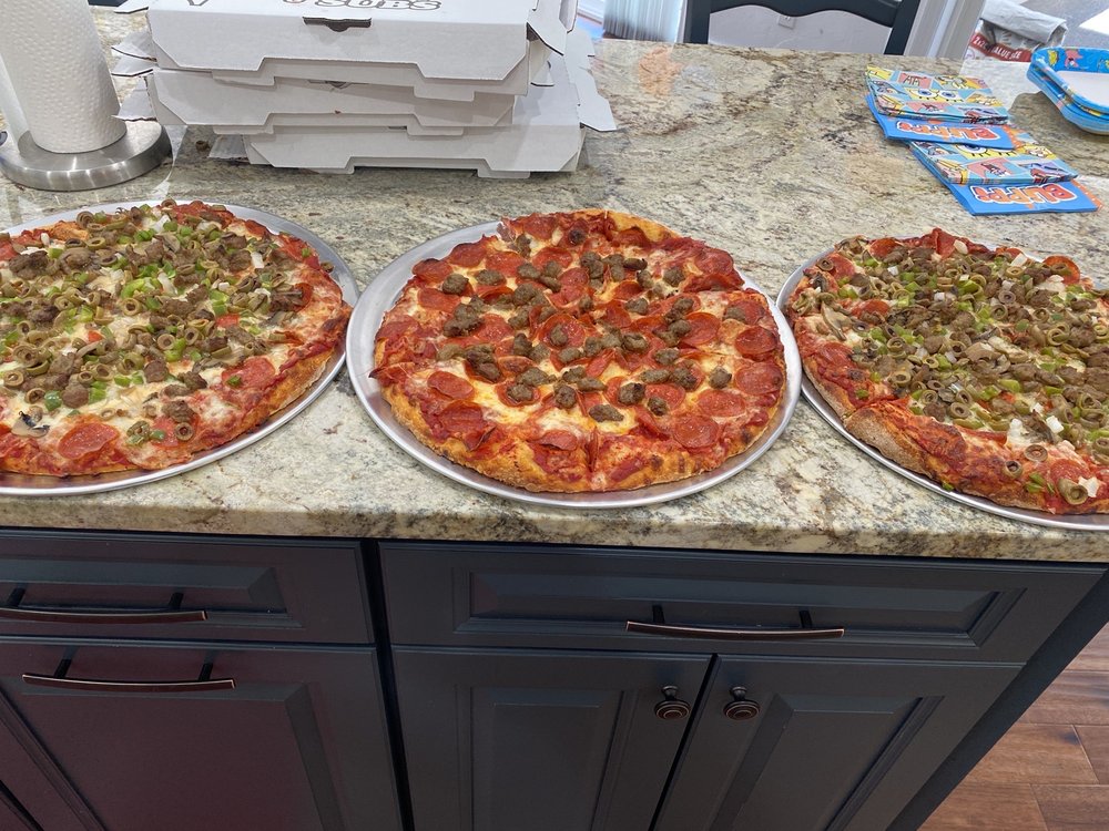 MAIN STREET PIZZA - Updated October 2024 - 18 Reviews - 336 S Lincoln ...