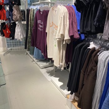 GARAGE CLOTHING - Updated December 2025 - 26 Photos - 508 Broadway, New ...