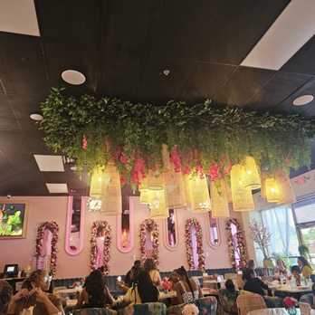 MOSA RESTAURANT AND BAR - Updated December 2025 - 197 Photos & 78 ...